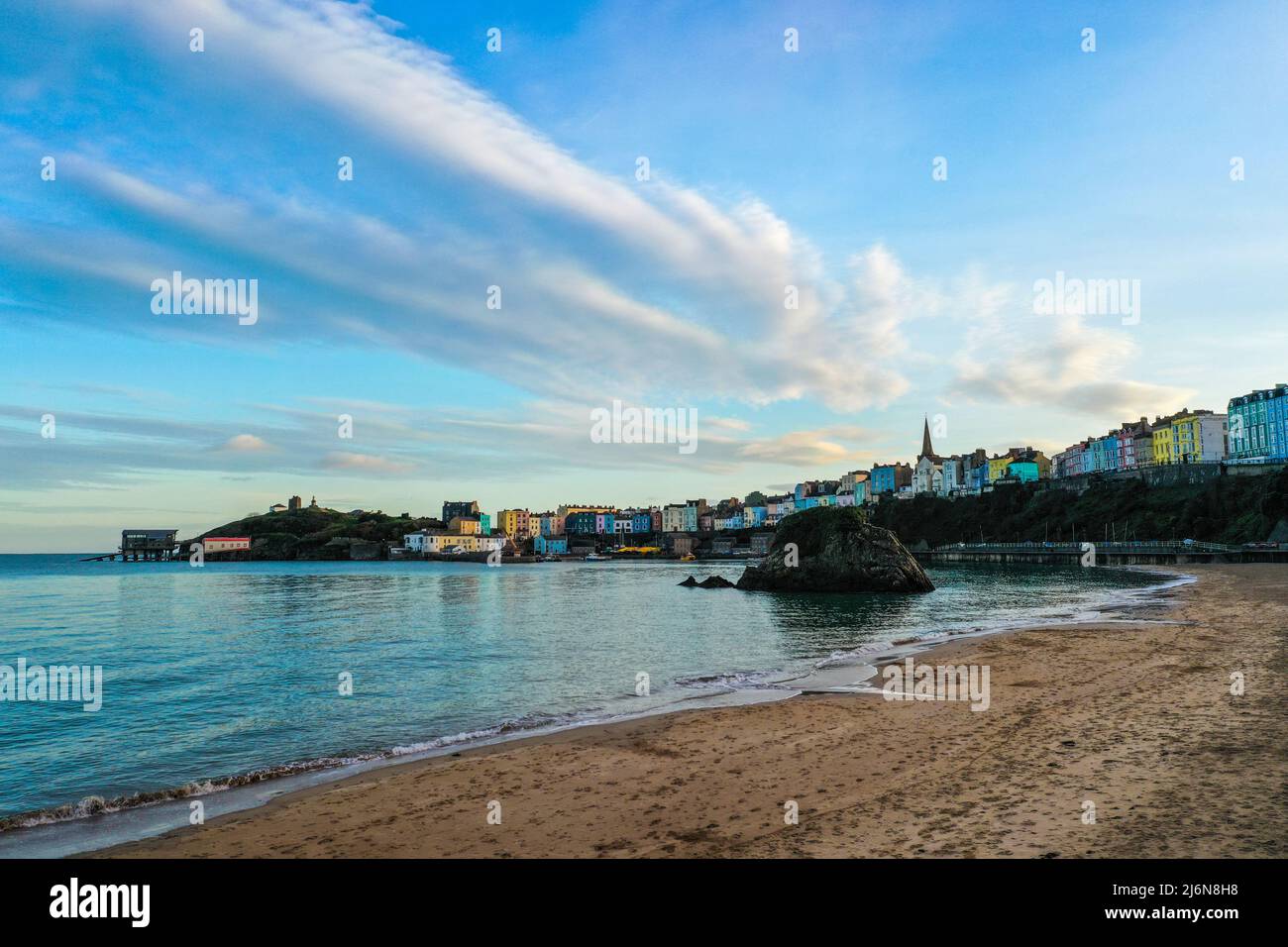 Victorian ghost guide hi-res stock photography and images - Alamy