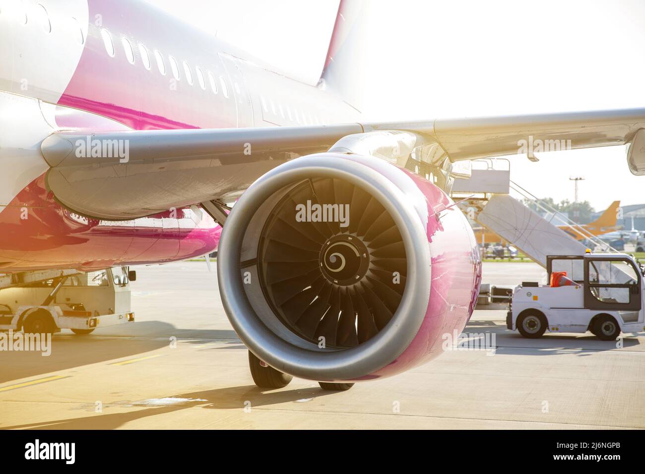 Close-up of an aircraft engine Stock Photo - Alamy