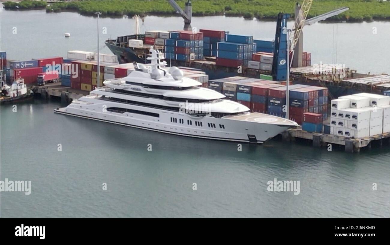 The amadea superyacht hi-res stock photography and images - Alamy