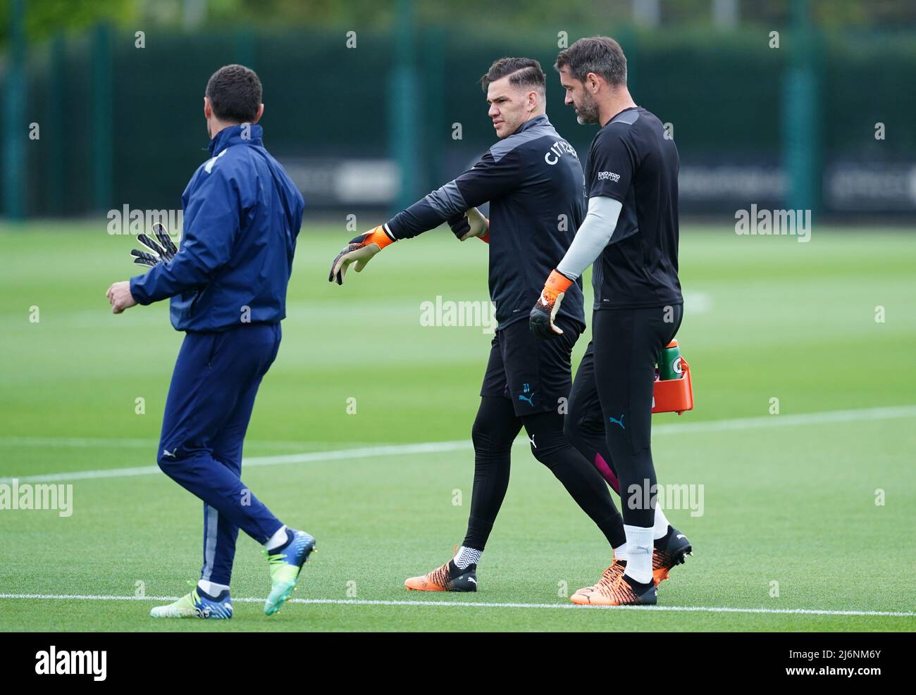 Scott carson man city hi-res stock photography and images - Alamy
