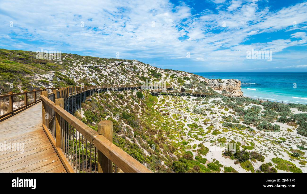 Picturesque Seal Bay boardwalk on Kangaroo Island, South Australia ...