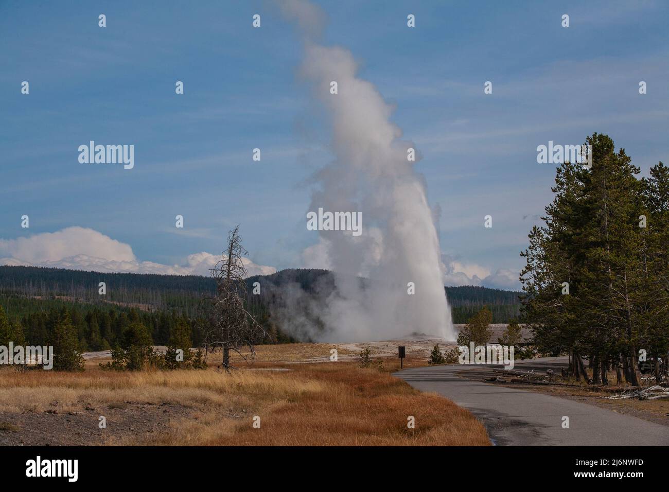 Classic Landscapes of the USA - The Yellowstone Tectonic Basin Stock ...