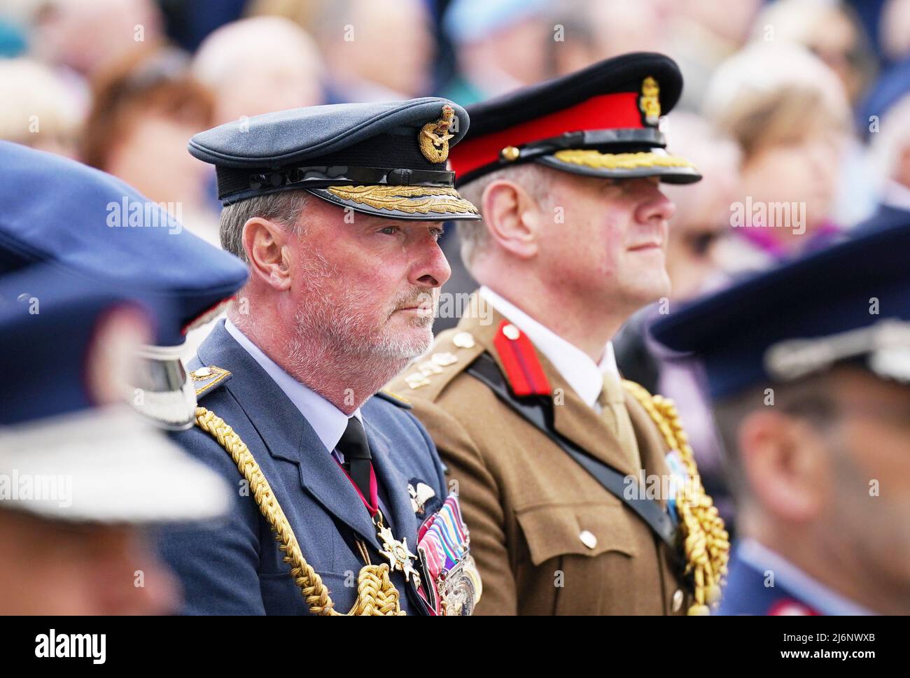 L-R RAF Air Marshall Sean Reynolds and Defence Attachet Col Sean Grant ...