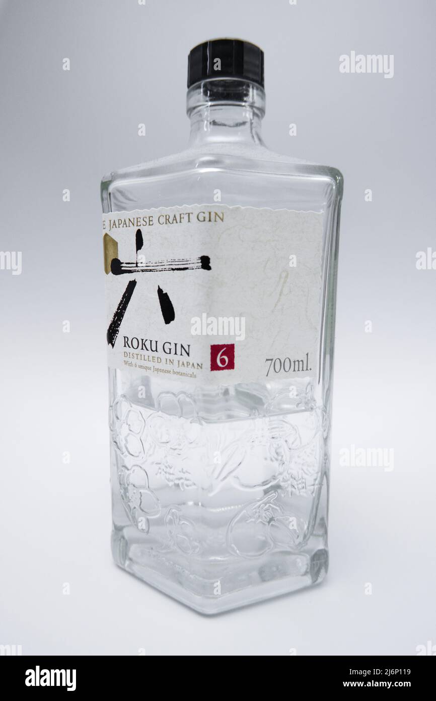 Roku bar japan hi-res stock photography and images - Alamy