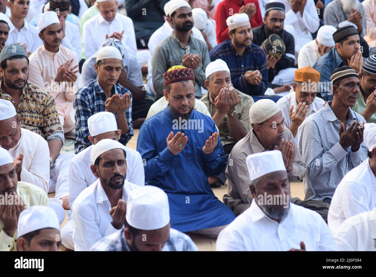 Kabir prayers hi-res stock photography and images - Alamy