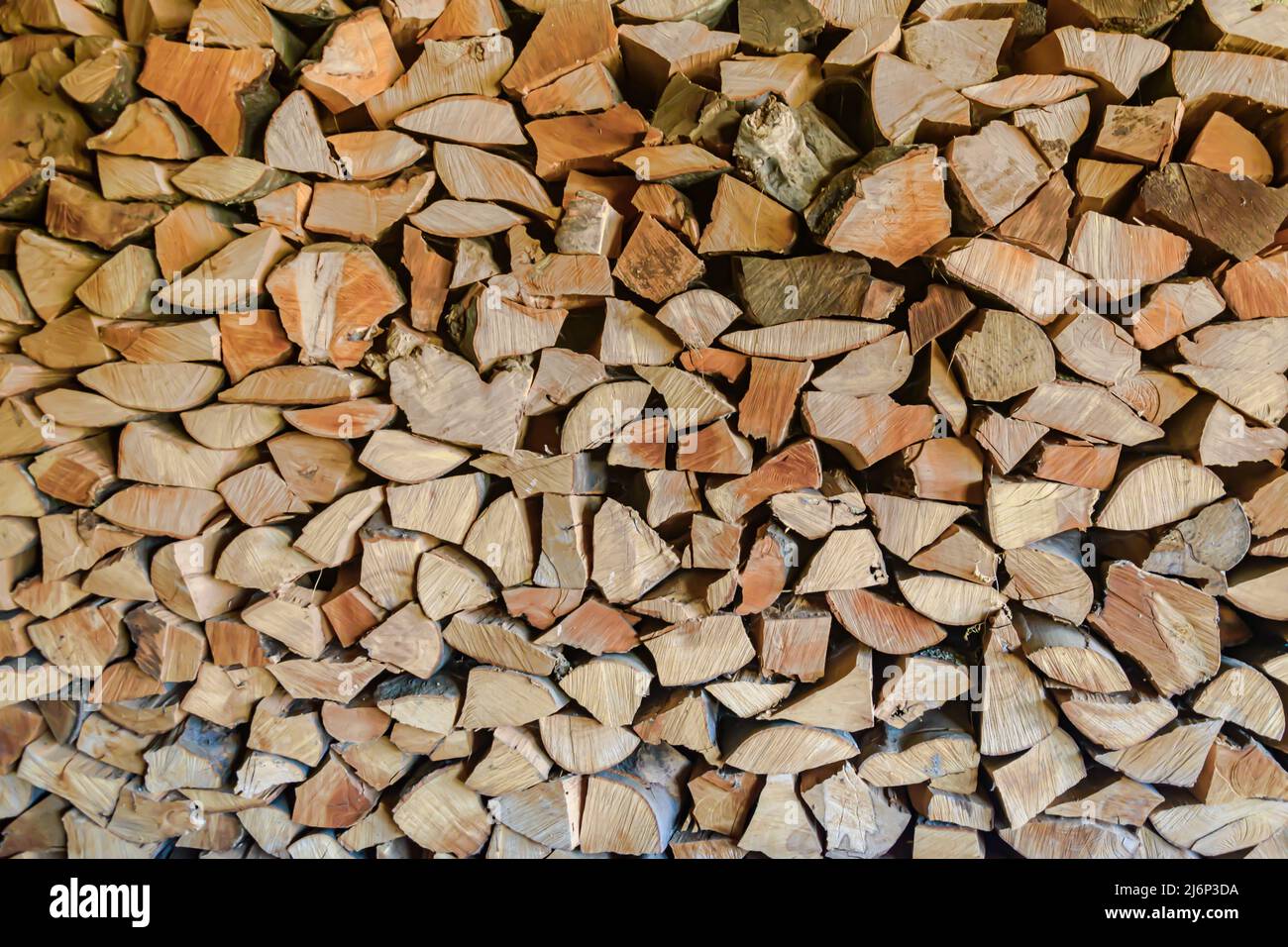 Stacked wood hi-res stock photography and images - Alamy