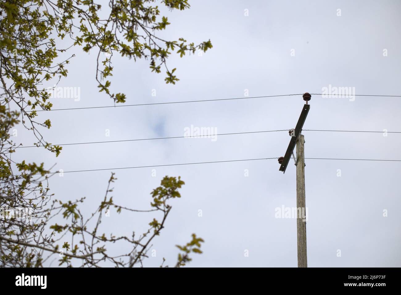 Electricity overhead power lines of high and medium voltage ...