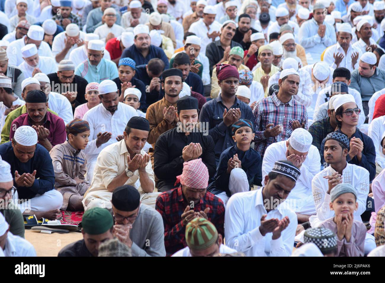 Kabir prayers hi-res stock photography and images - Alamy