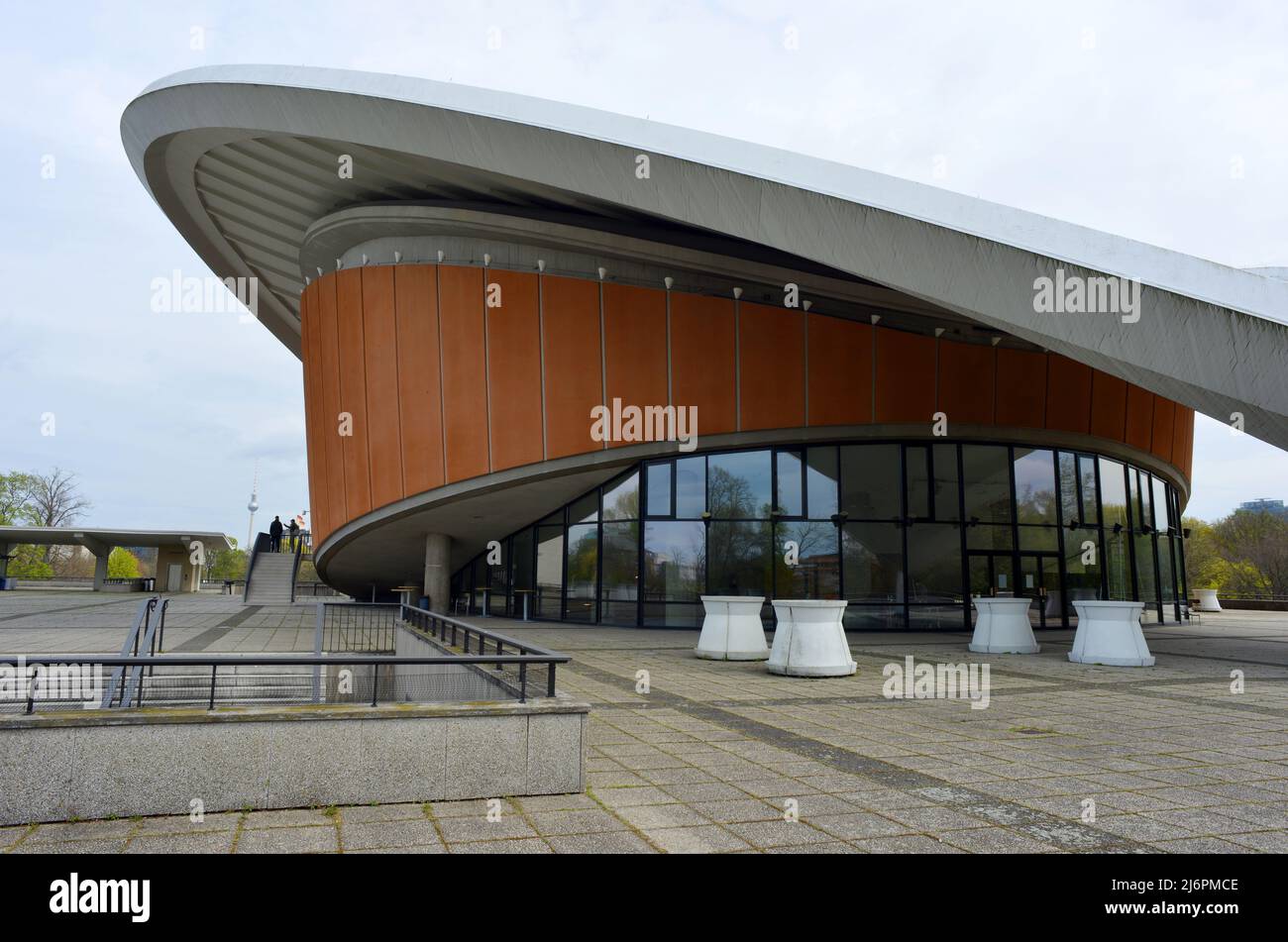 World cultures gallery hi-res stock photography and images - Alamy