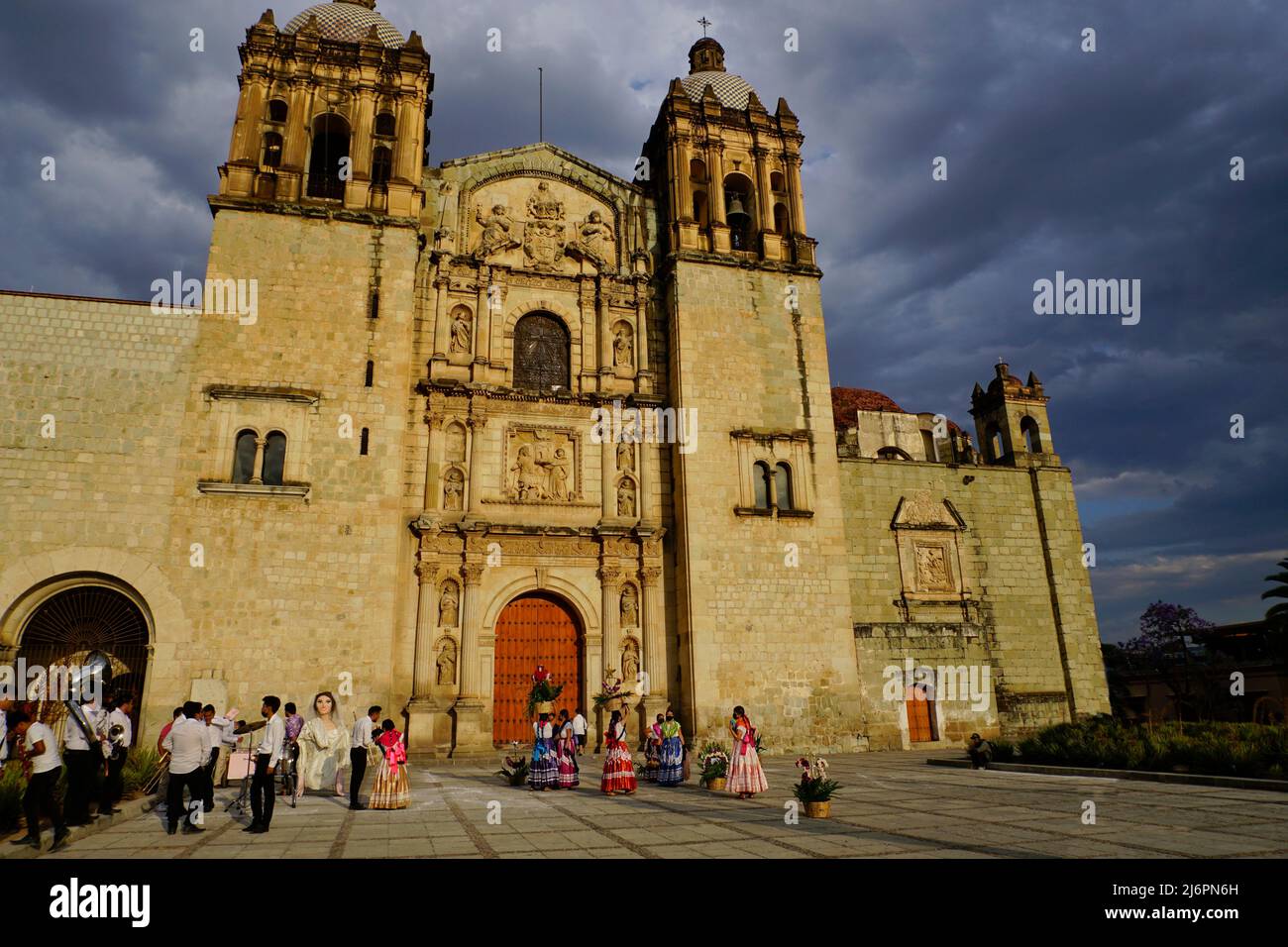 Church of Santo Domingo de Guzmán, Oaxaca de Juárez City, Oaxaca ...