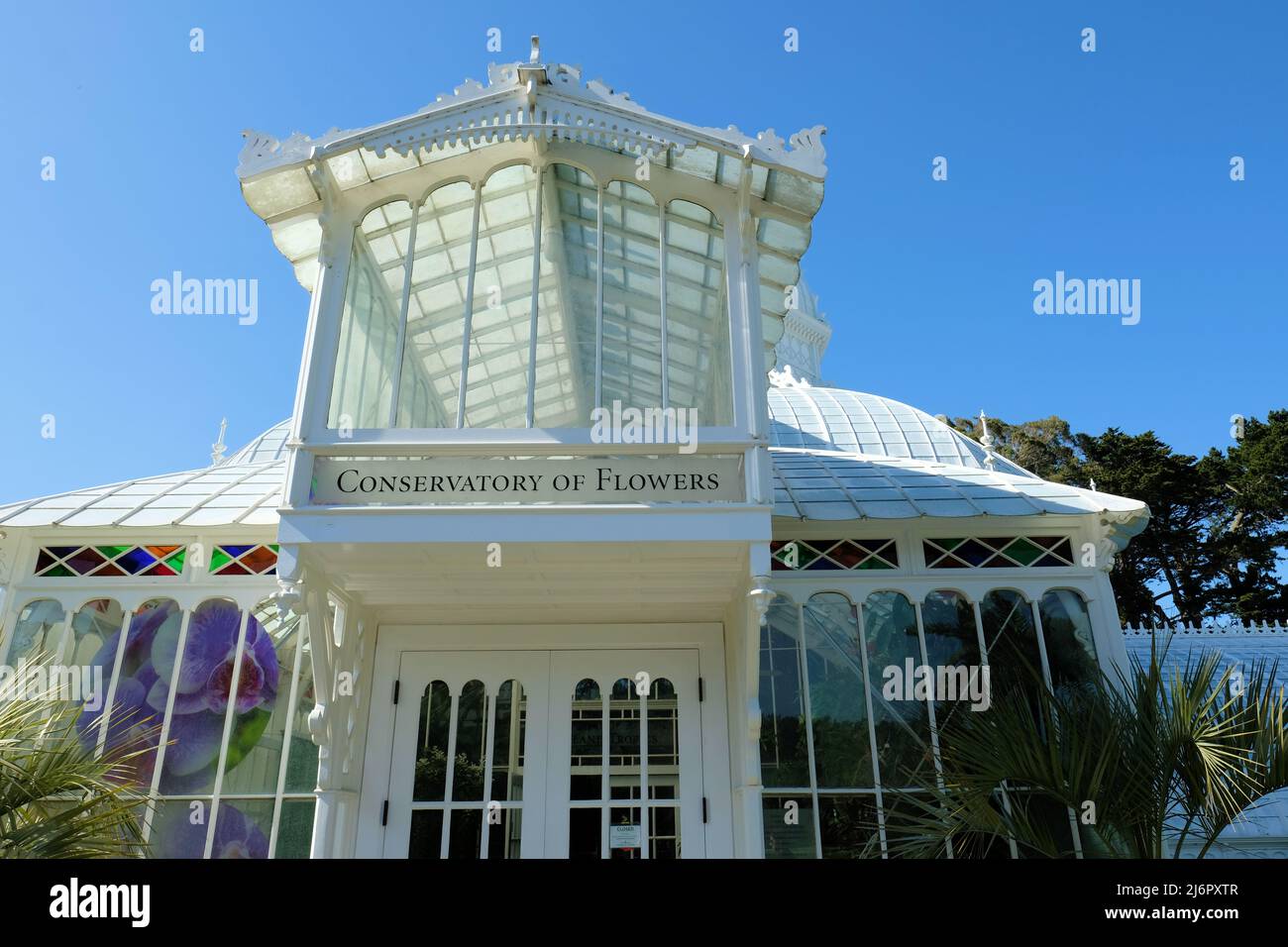 Entrance to the Conservatory of Flowers in Golden Gate Park, San ...