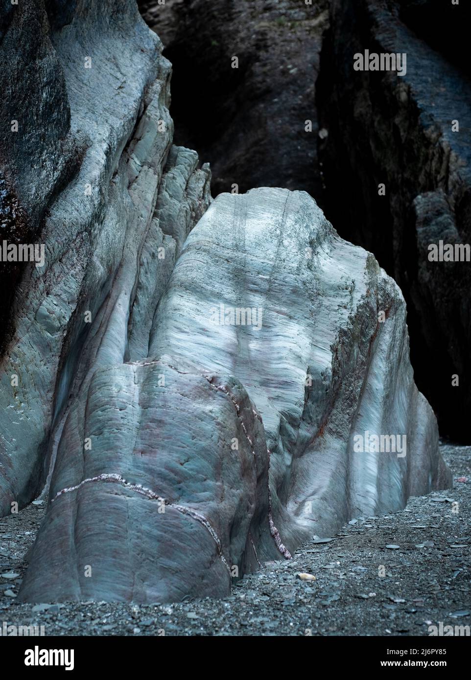 coastal caves, & rock walls Stock Photo - Alamy