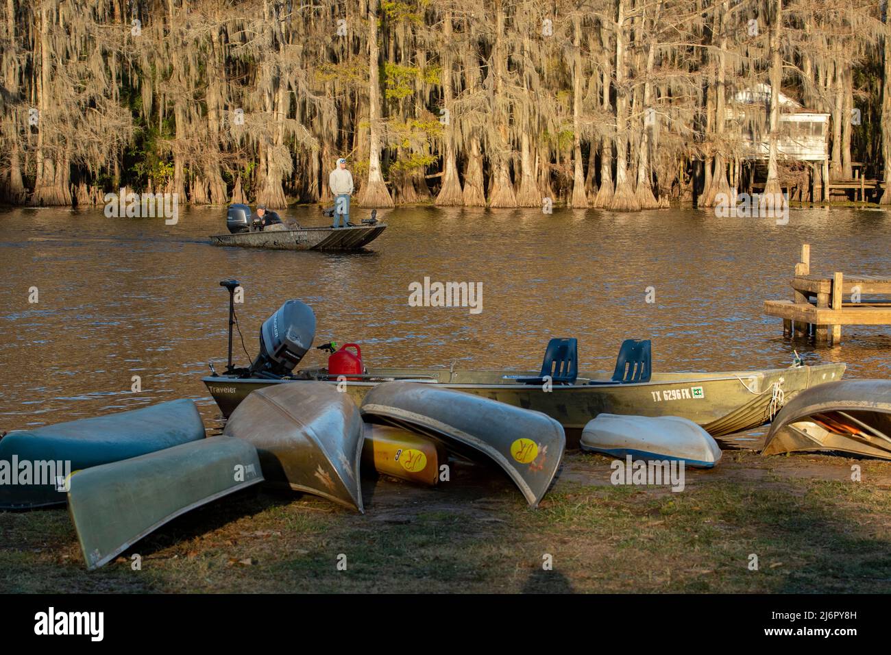 Lake caddo canoe hi-res stock photography and images - Alamy