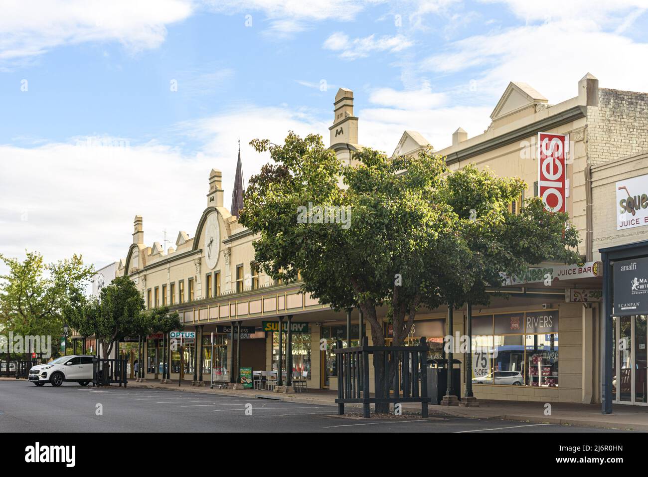 Shops along Church Street in Mudgee, New South Wales Stock Photo - Alamy