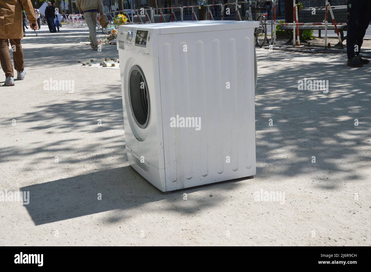 World Press Freedom Day - Washing machine in front of the Russian ...