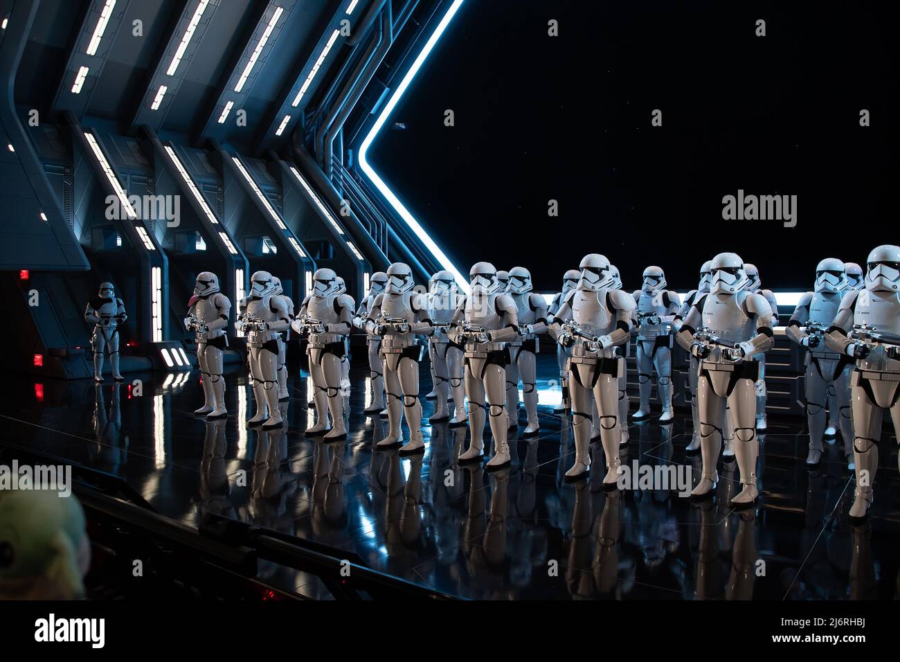 Stormtroopers in Rise of the Resistance Star Wars ride in Hollywood ...