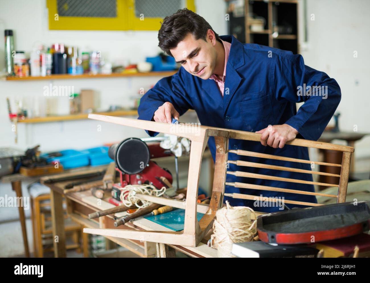 Workshop repair activities hi-res stock photography and images - Alamy