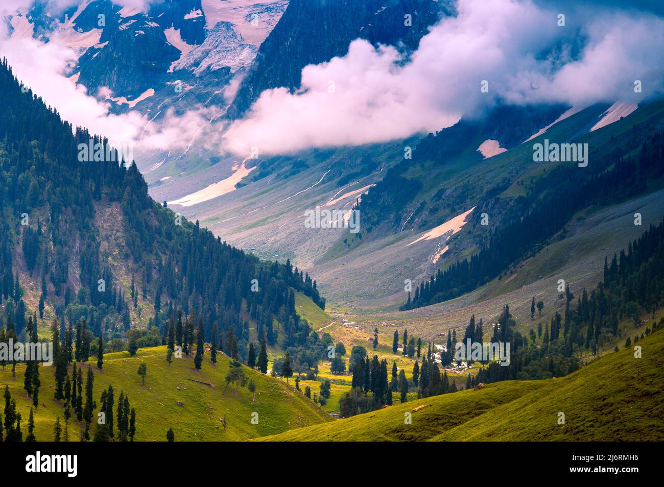 Himalaya panoramic view hi-res stock photography and images - Alamy