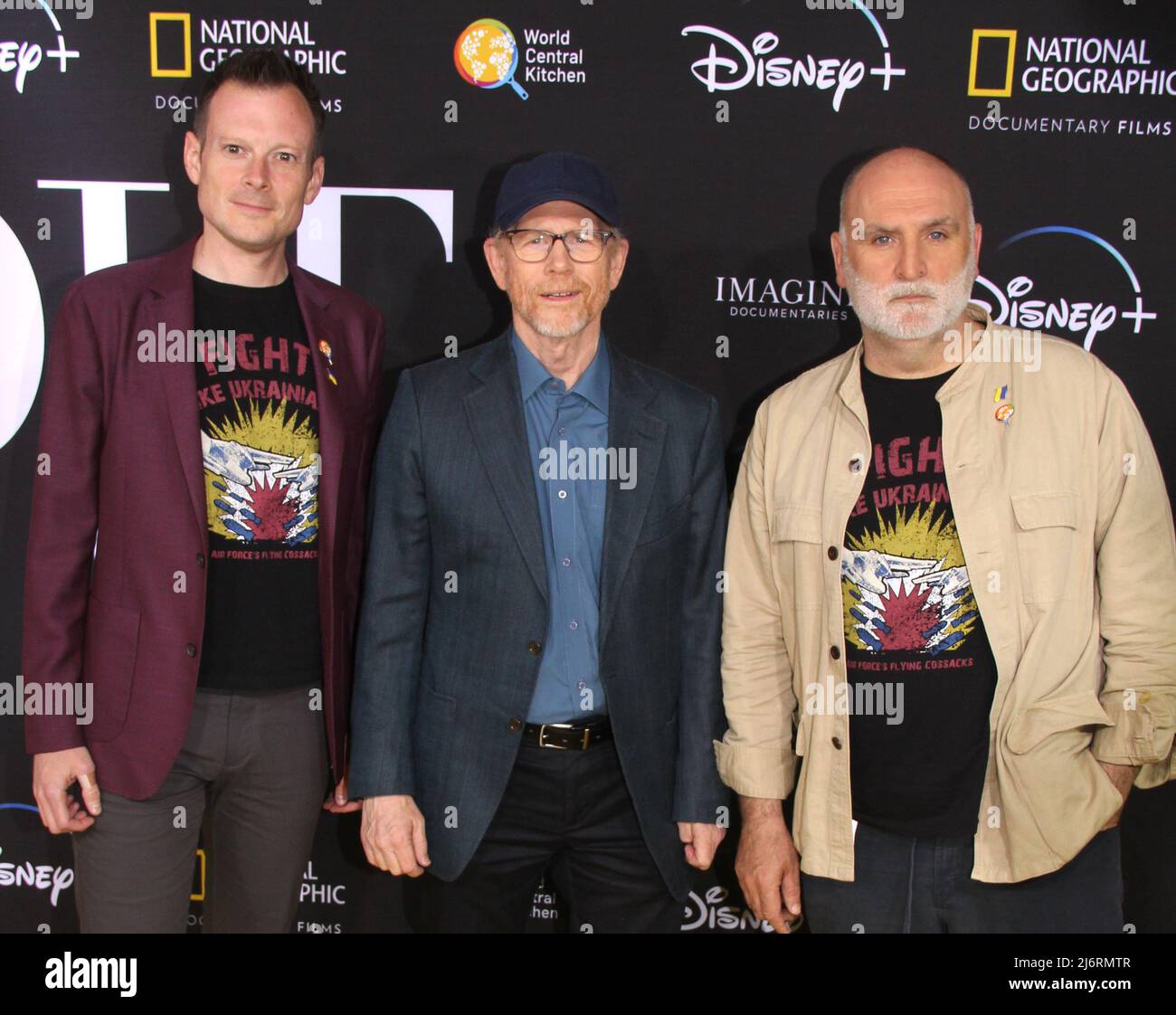 NEW YORK, NY - MAY 3: Nate Mook, Ron Howard and Jos Andr s at the New ...