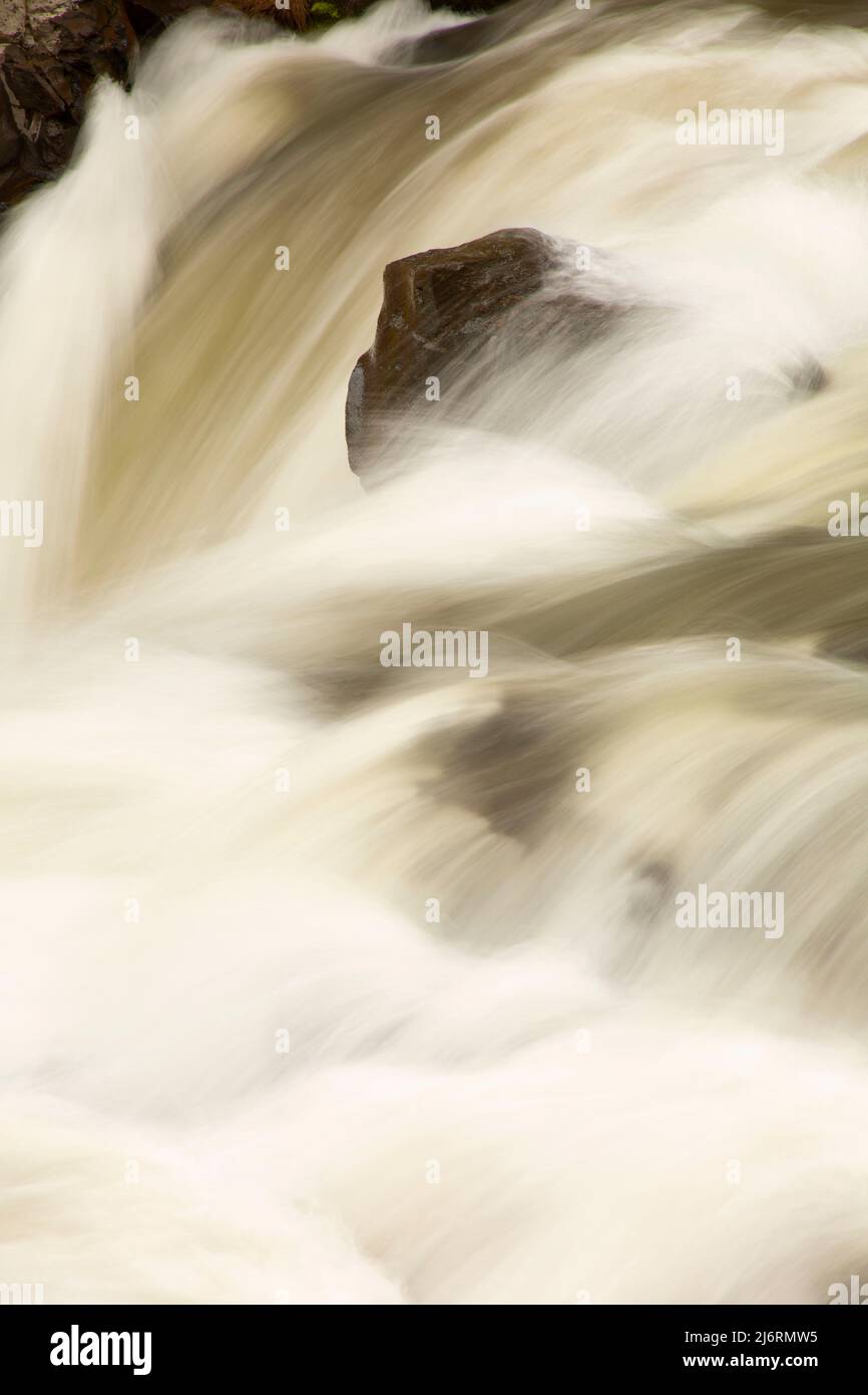 First Falls, White River Falls State Park, White Wild and Scenic River ...