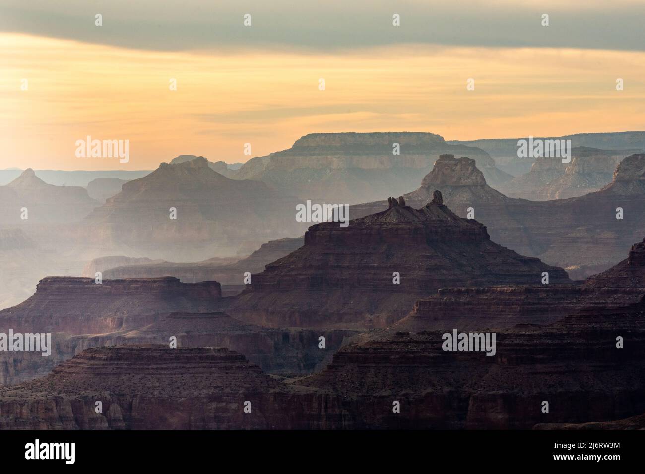 Sunset Begins to Light Up the Layers of the Grand Canyon from Lipan ...