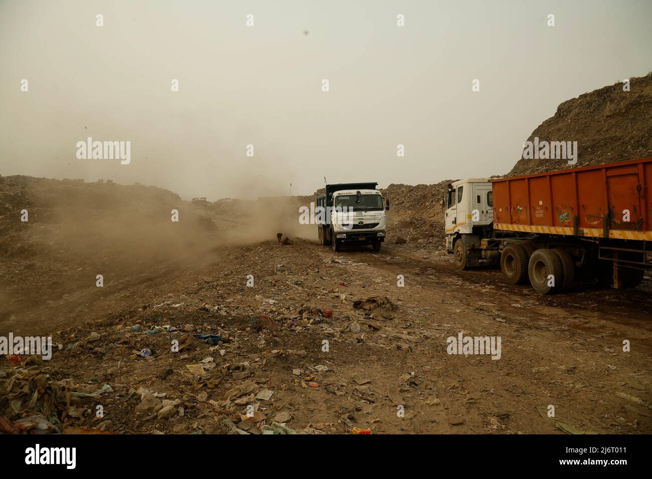 May 3, 2022, Delhi, Delhi, India: Garbage dumping at the Bhalswa ...