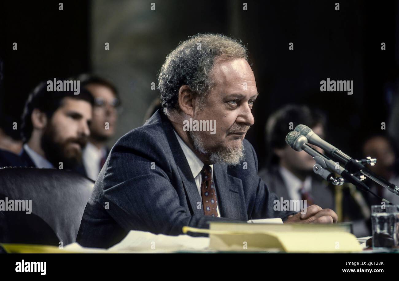 Robert bork judge hi-res stock photography and images - Alamy