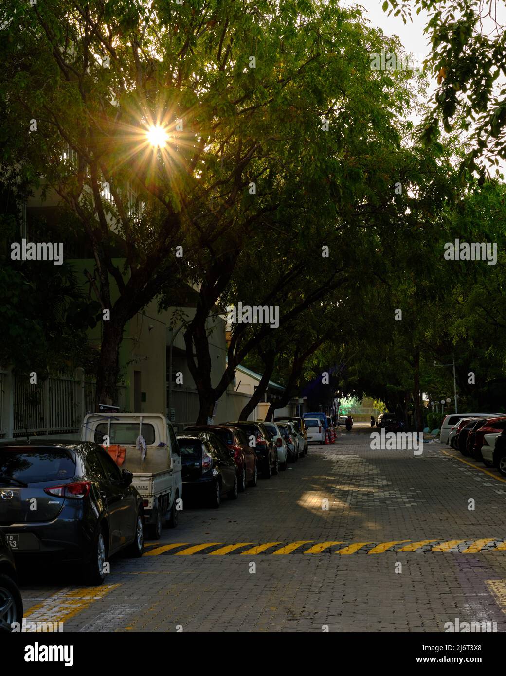 Kalaafaanu school hi-res stock photography and images - Alamy