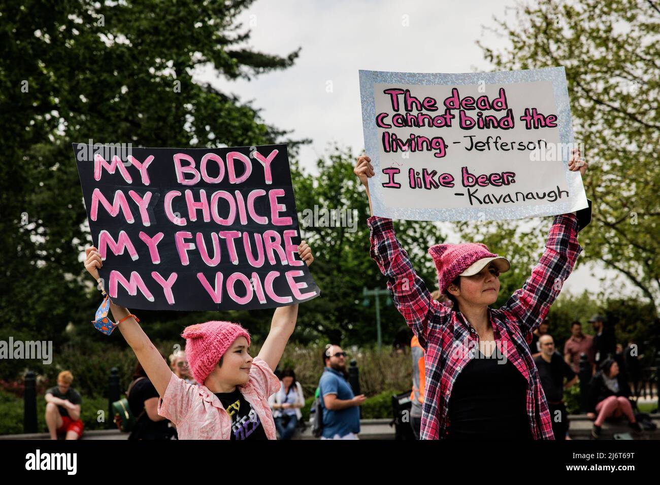 Pro Choice supporters gather in front of the United States Supreme ...