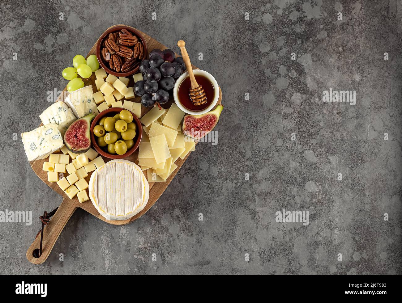 Cheddar cheese varieties hi-res stock photography and images - Alamy