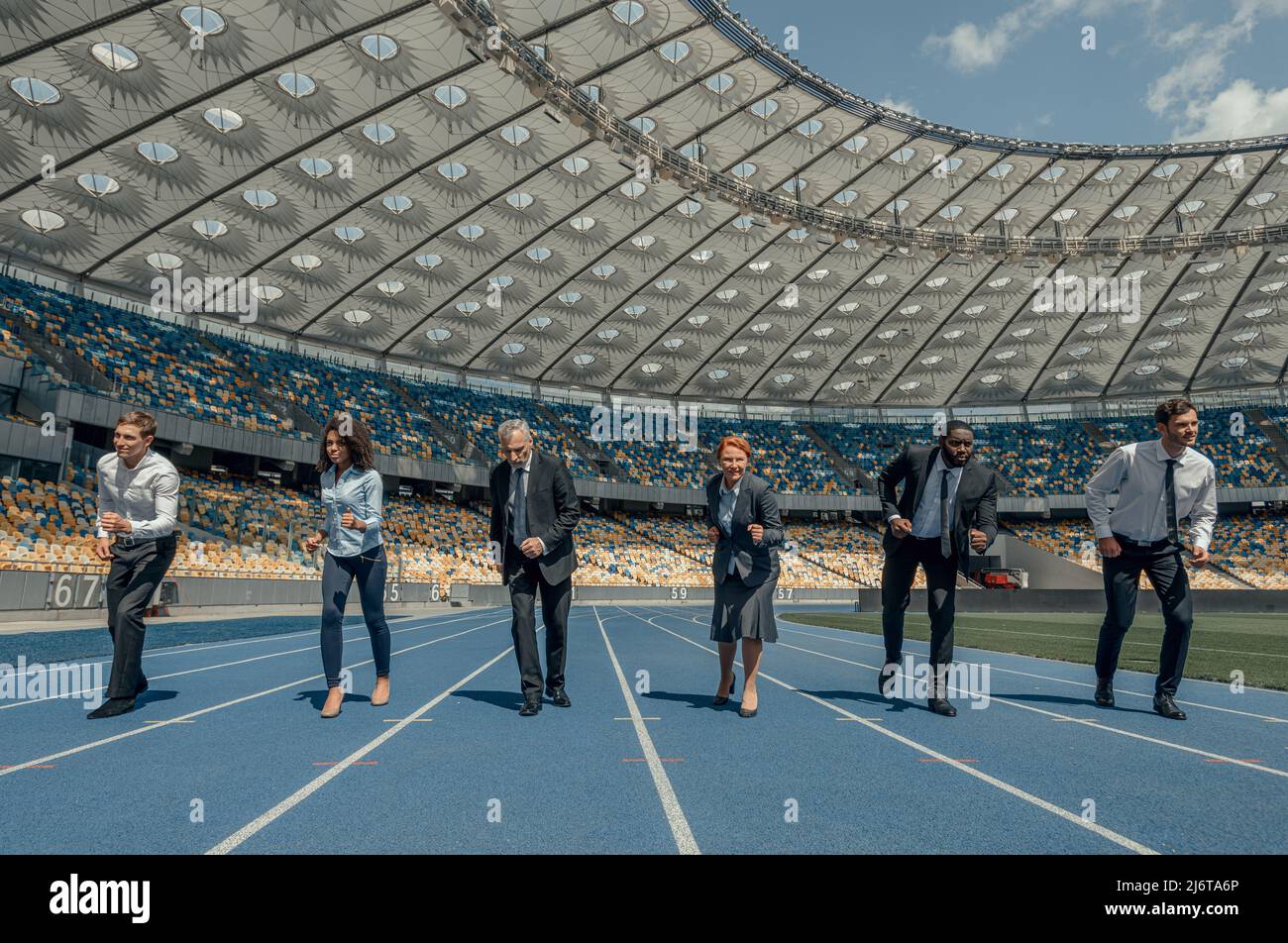 Worker running track hi-res stock photography and images - Alamy