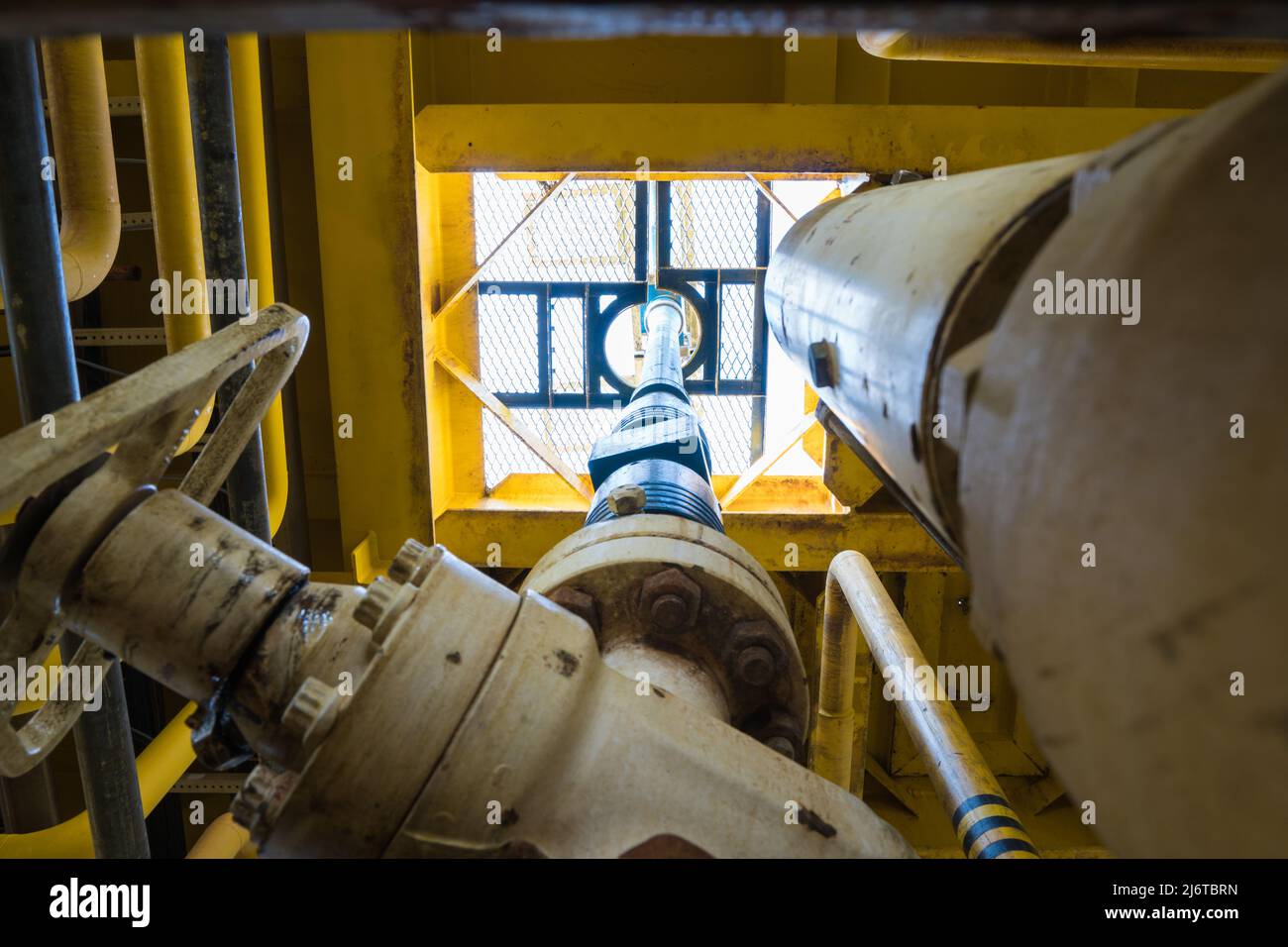 Oil and gas wire line and slick line pressure control equipment ...