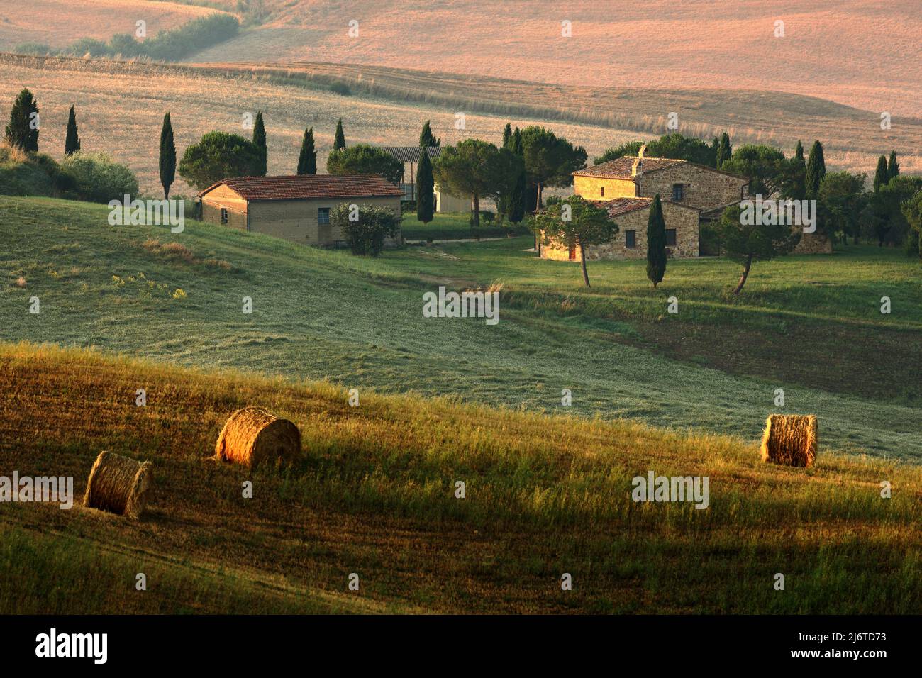 Tuscany field hi-res stock photography and images - Alamy