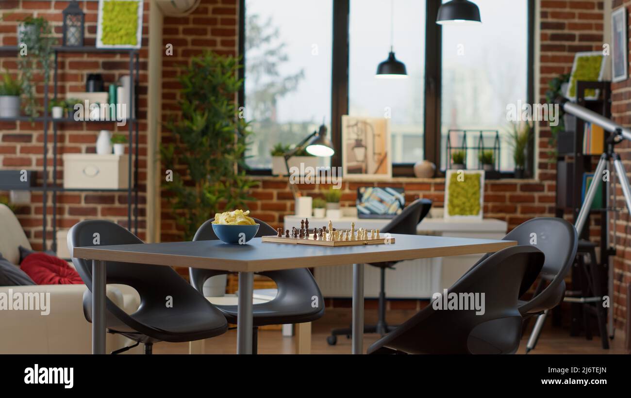 Empty living room snacks board hi-res stock photography and images - Alamy