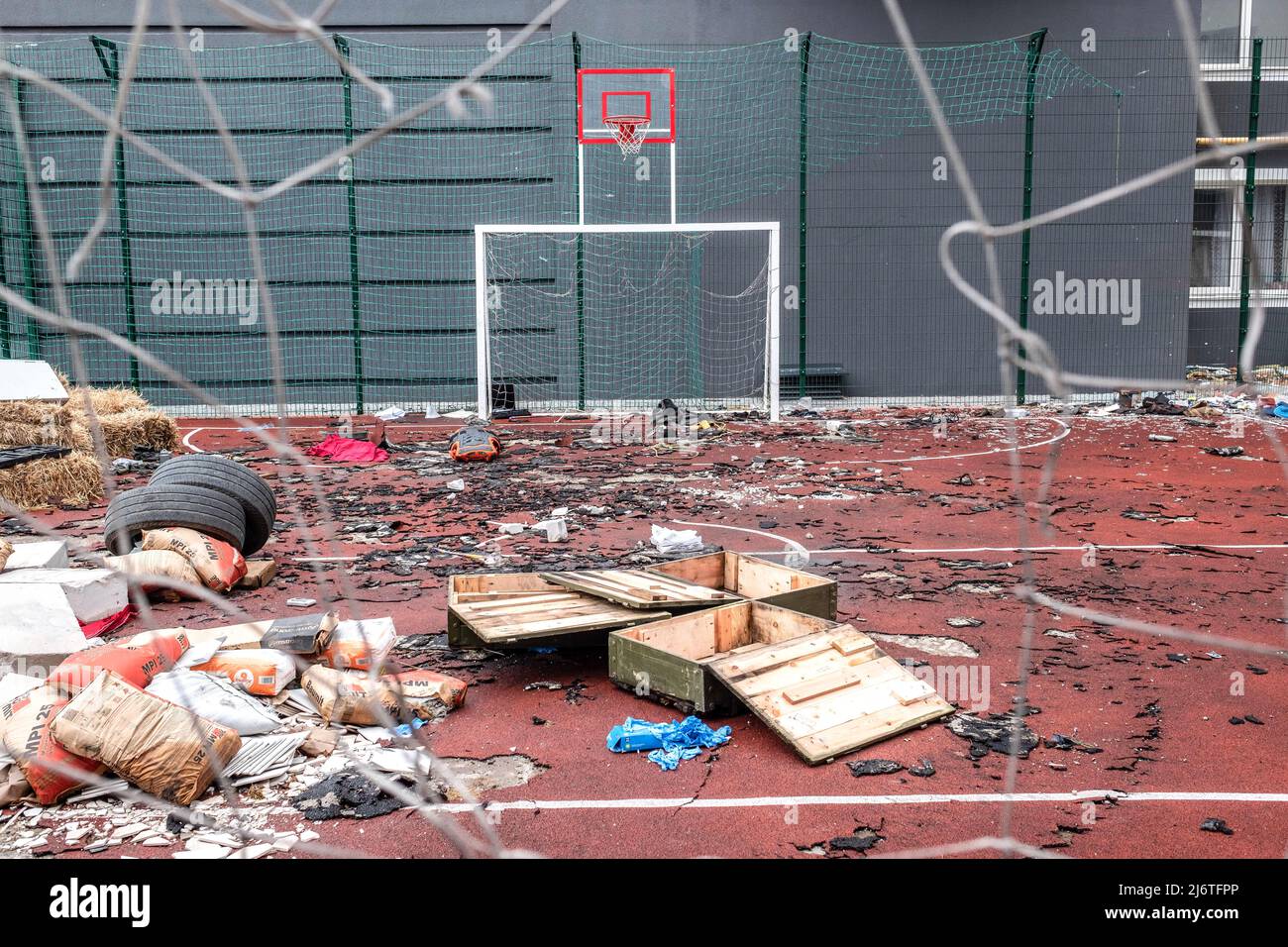 Soldiers field soccer hi-res stock photography and images - Alamy