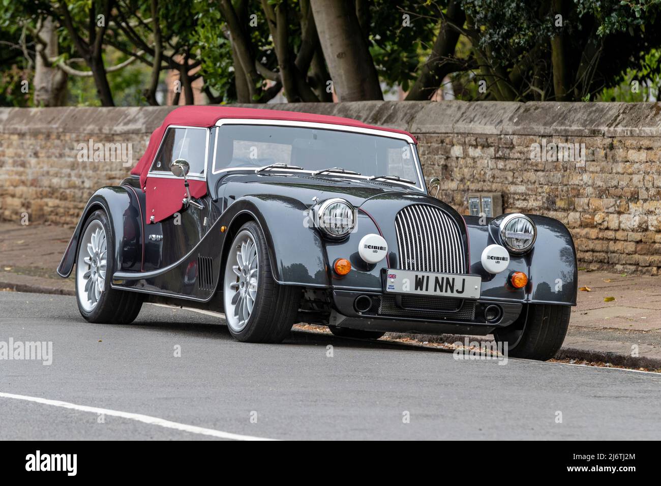 Classic soft top car hi-res stock photography and images - Alamy