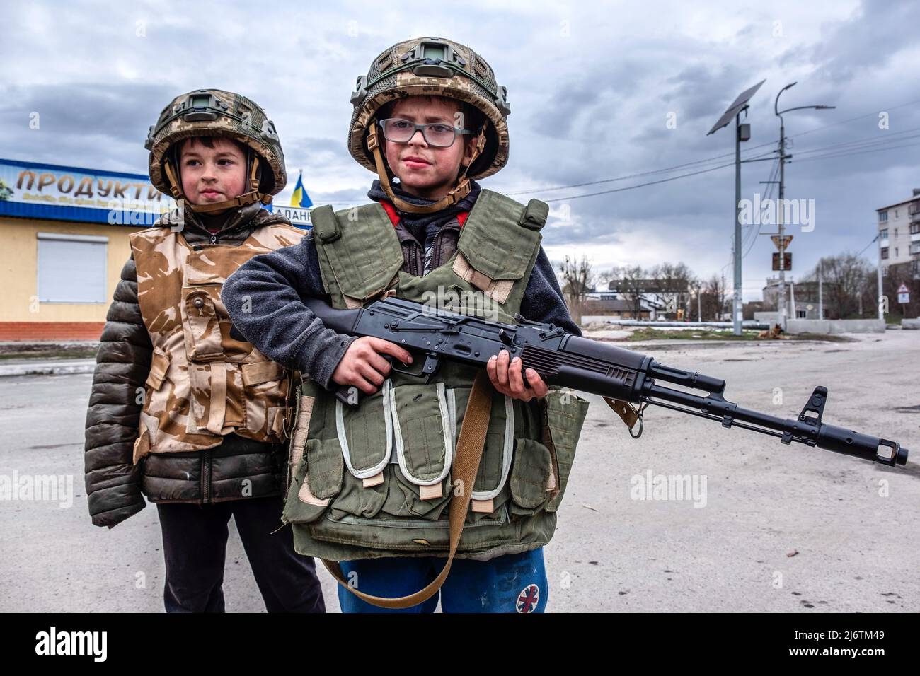 Russian boy (11) hi-res stock photography and images - Alamy