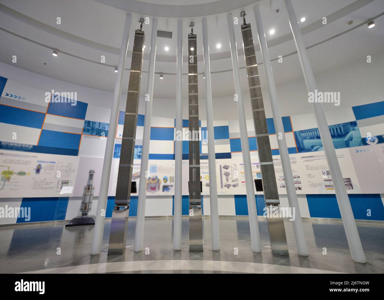 (220504) -- CHENGDU, May 4, 2022 (Xinhua) -- Photo taken on April 25 ...