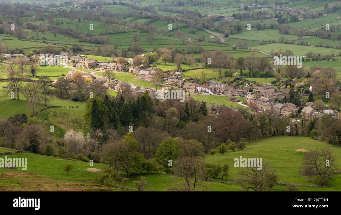 West Burton, Bishopdale, Wensleydale, Yorkshire Dales, England, UK ...