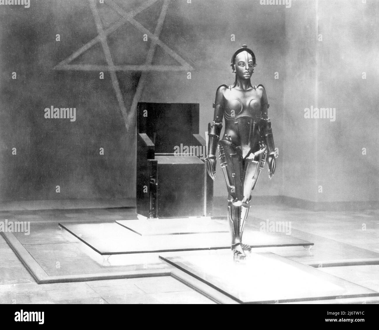 METROPOLIS (1927), directed by FRITZ LANG. Credit: U.F.A / Album Stock Photo - Alamy