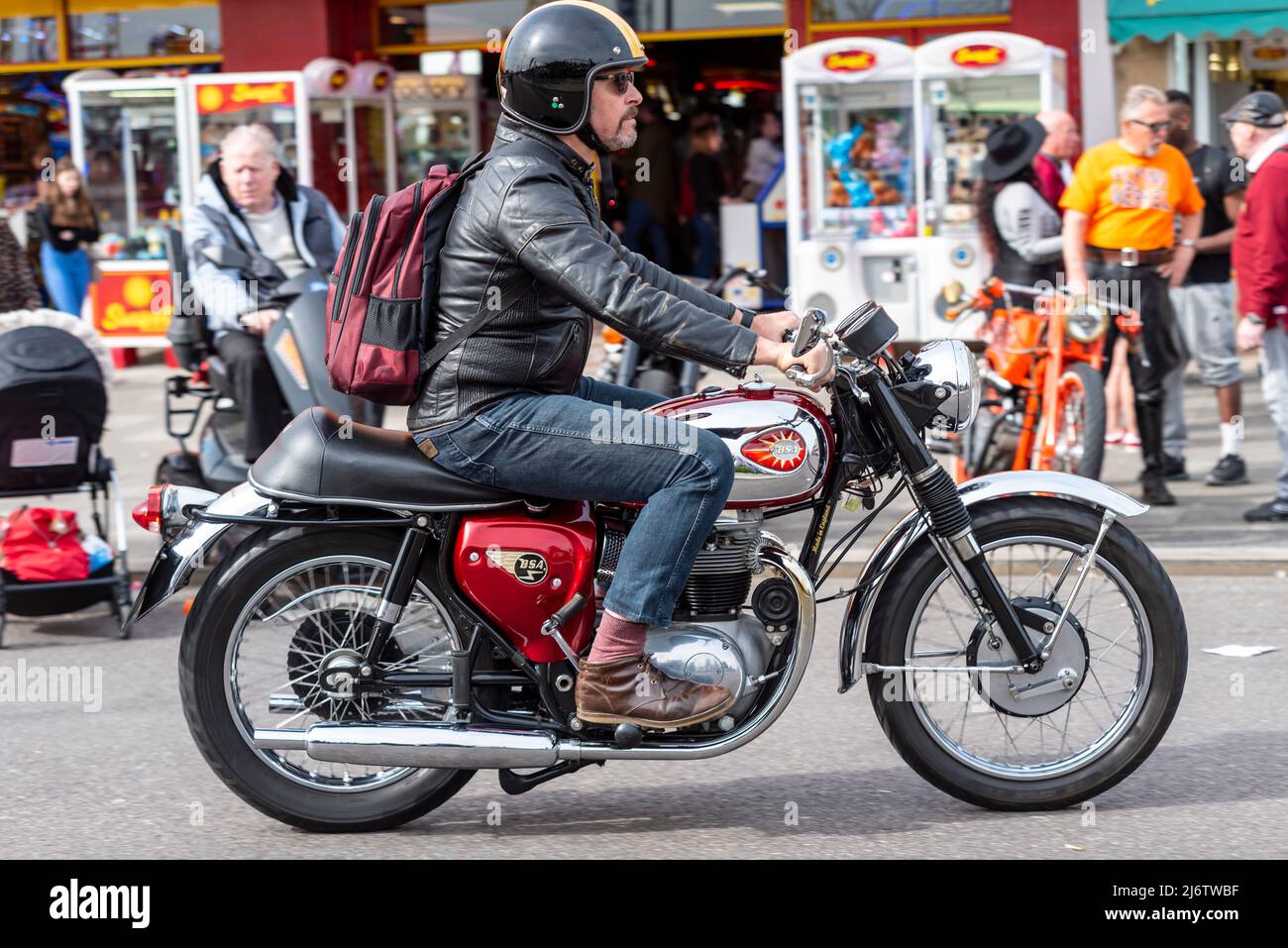 Vintage bsa motorcycle hi-res stock photography and images - Alamy