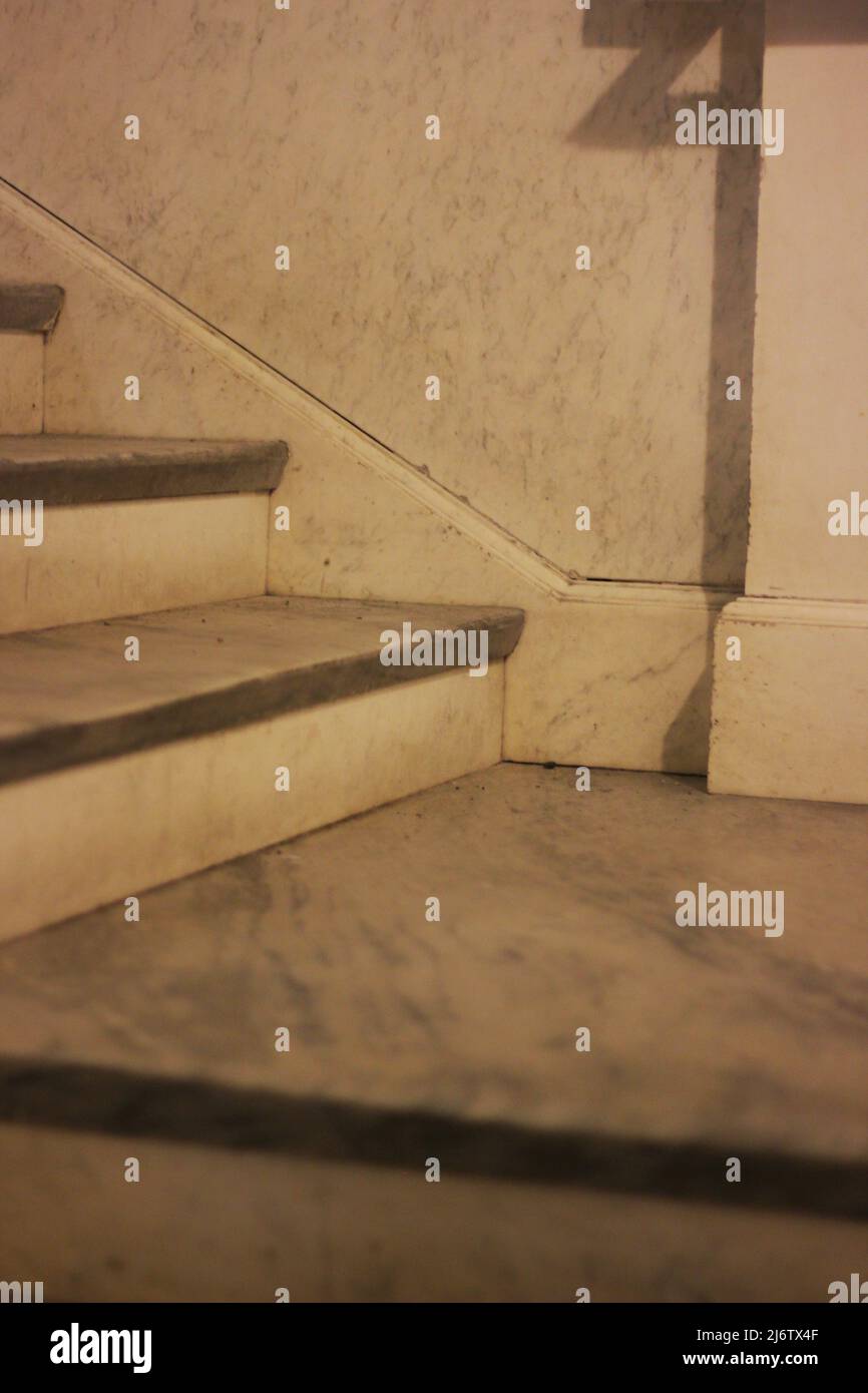 Fancy marble staircase hi-res stock photography and images - Alamy