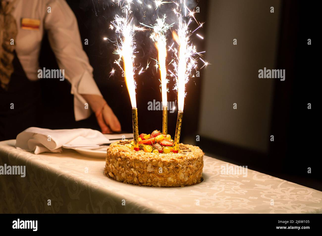Cake firework hi-res stock photography and images - Alamy