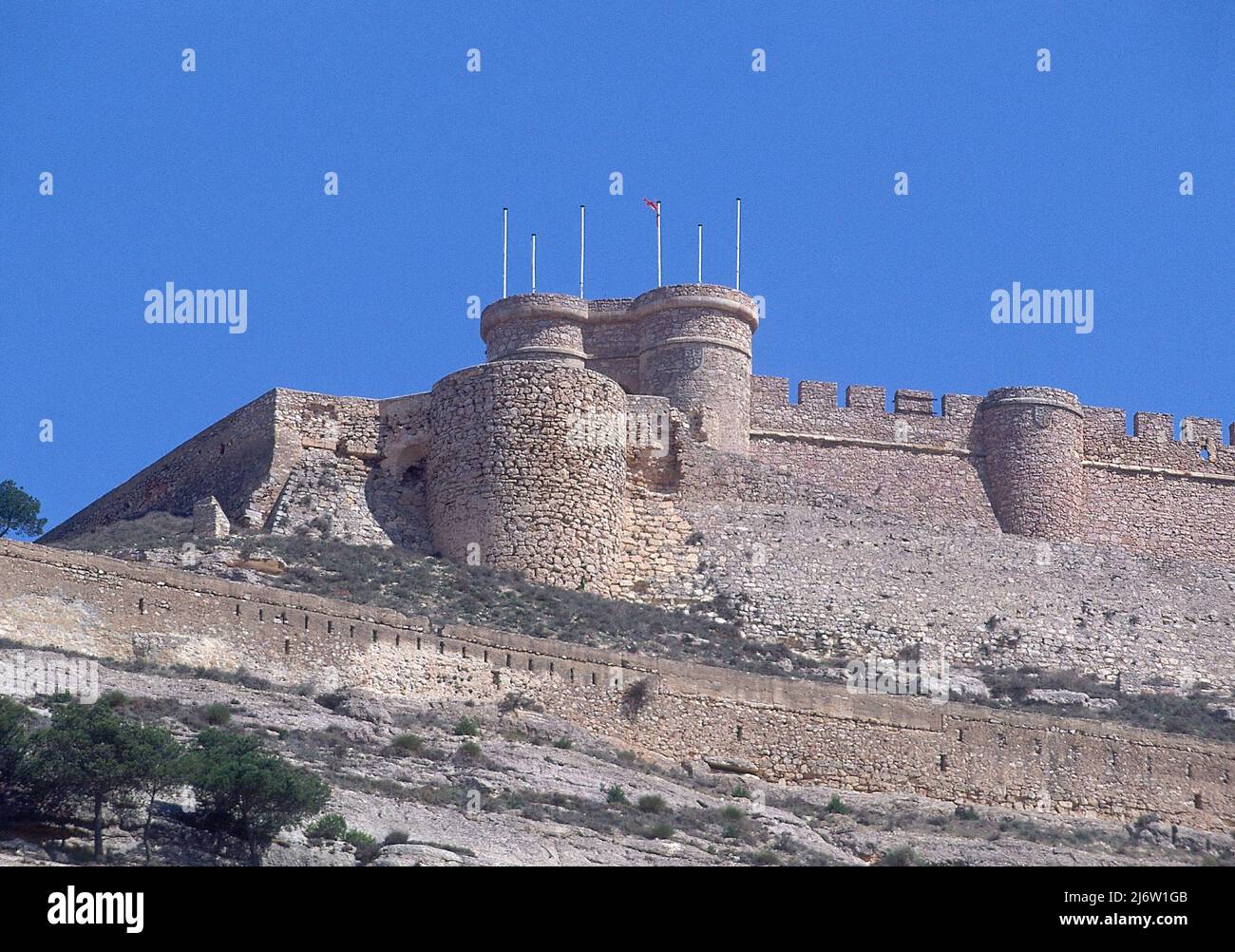CASTILLO DE XERIF-EL-EDRISI DE ORIGEN ARABE RESTAURADO EN 1446 POR EL ...
