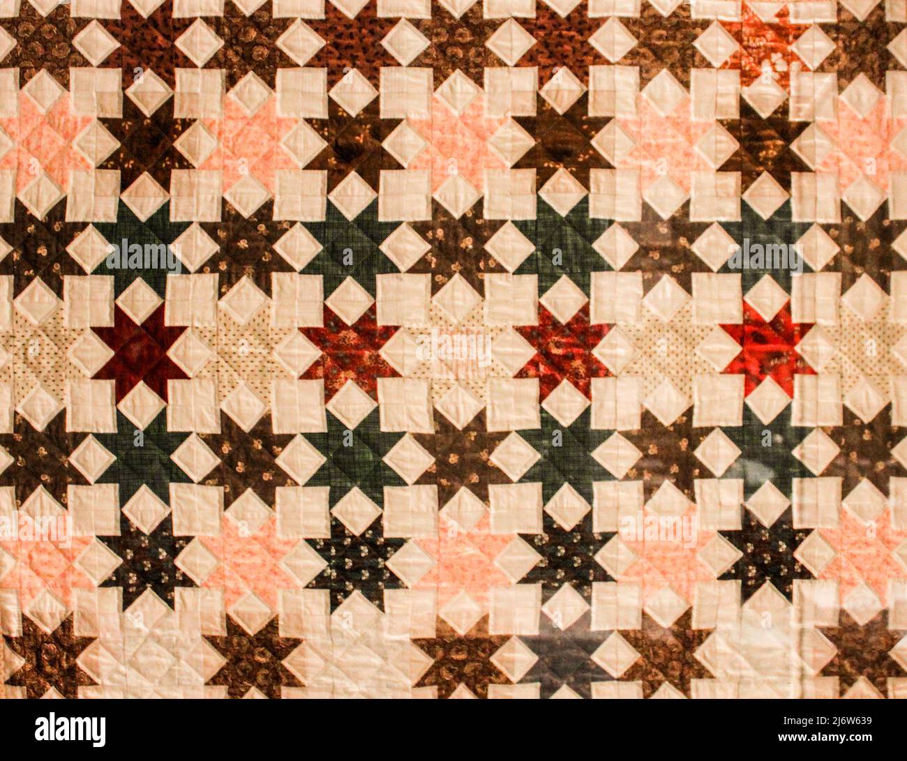 Quilt pattern hi-res stock photography and images - Alamy