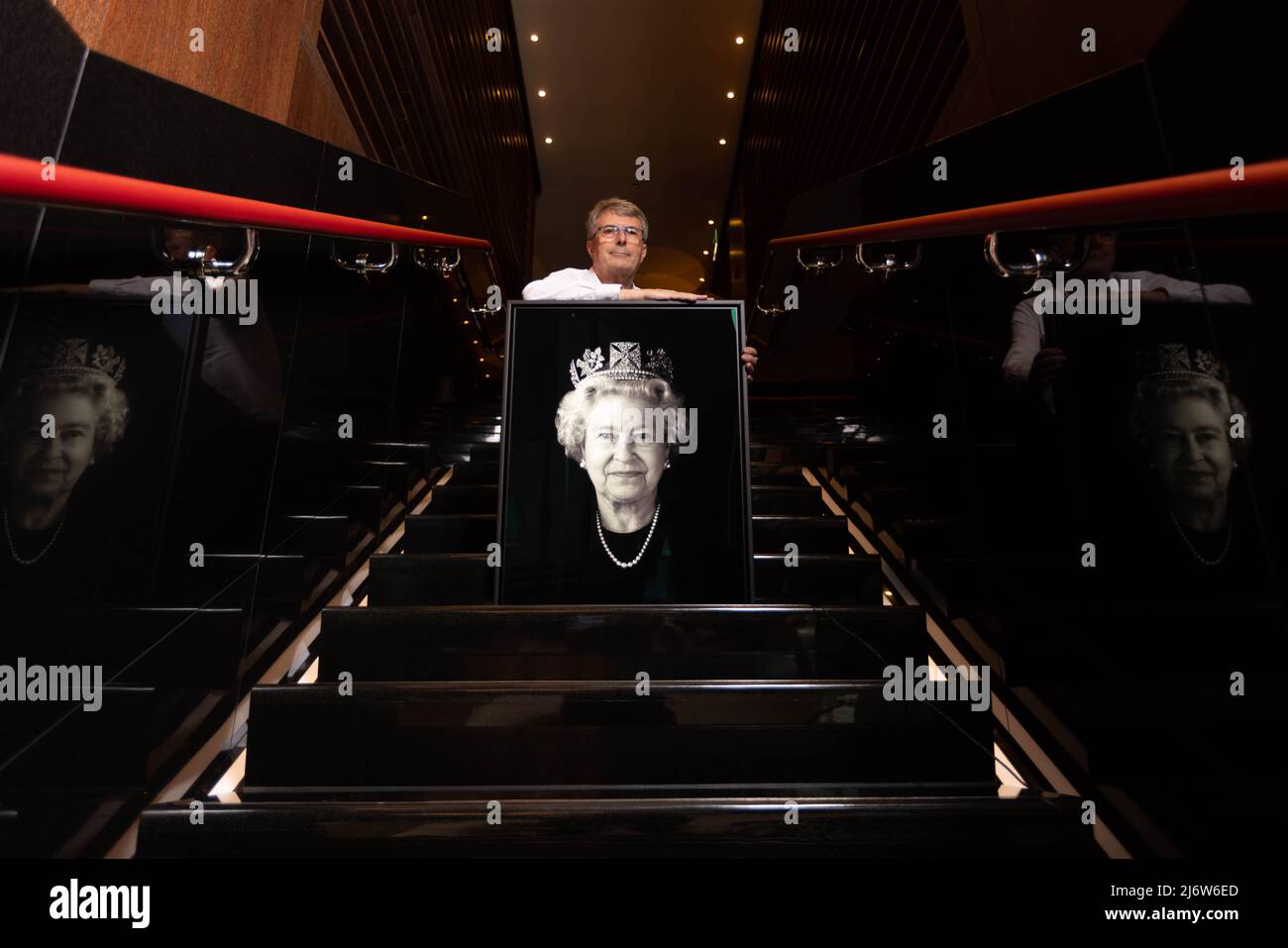 EDITORIAL USE ONLY Artist Rob Munday unveils a new, photographic ...