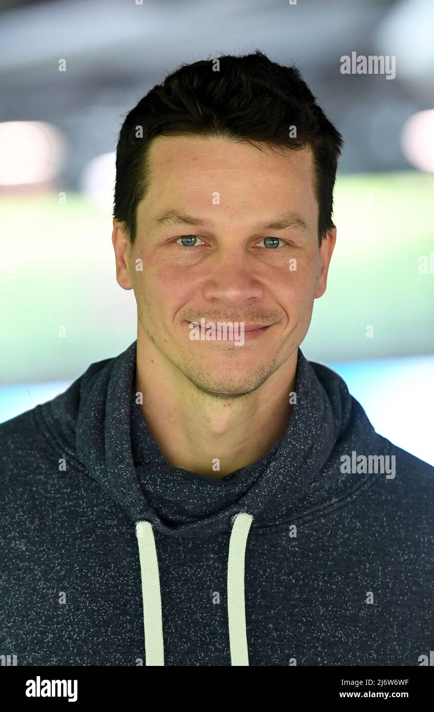 04 May 2022, Berlin: Water jumper Patrick Hausding ends his career as a ...