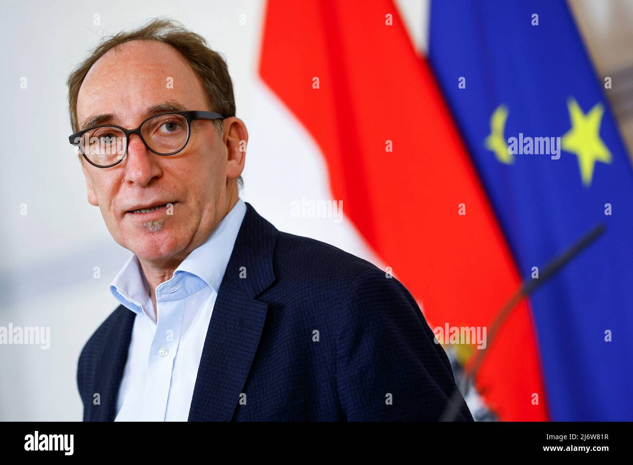 Lisa rauch hi-res stock photography and images - Alamy