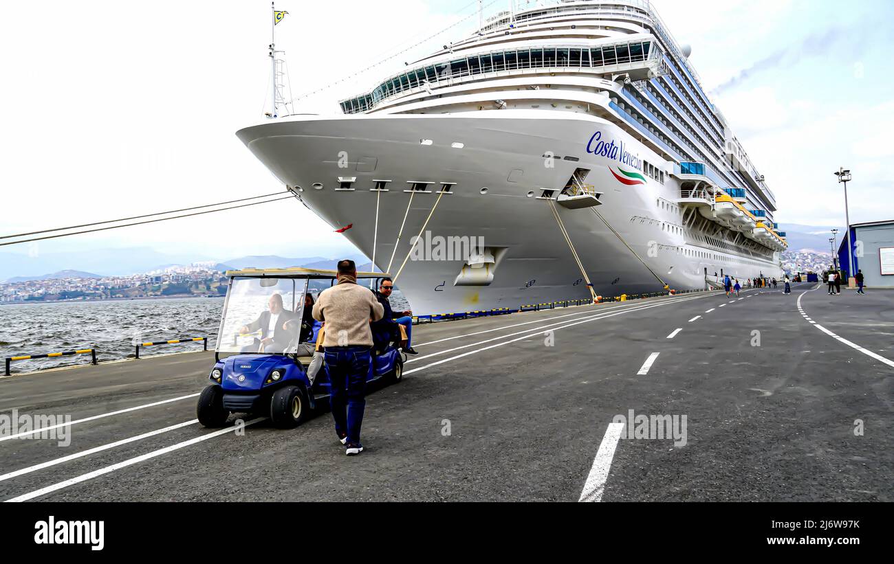 Izmir Port, Turkey, May 3 2022, The cruiser belonging to the Costa ...