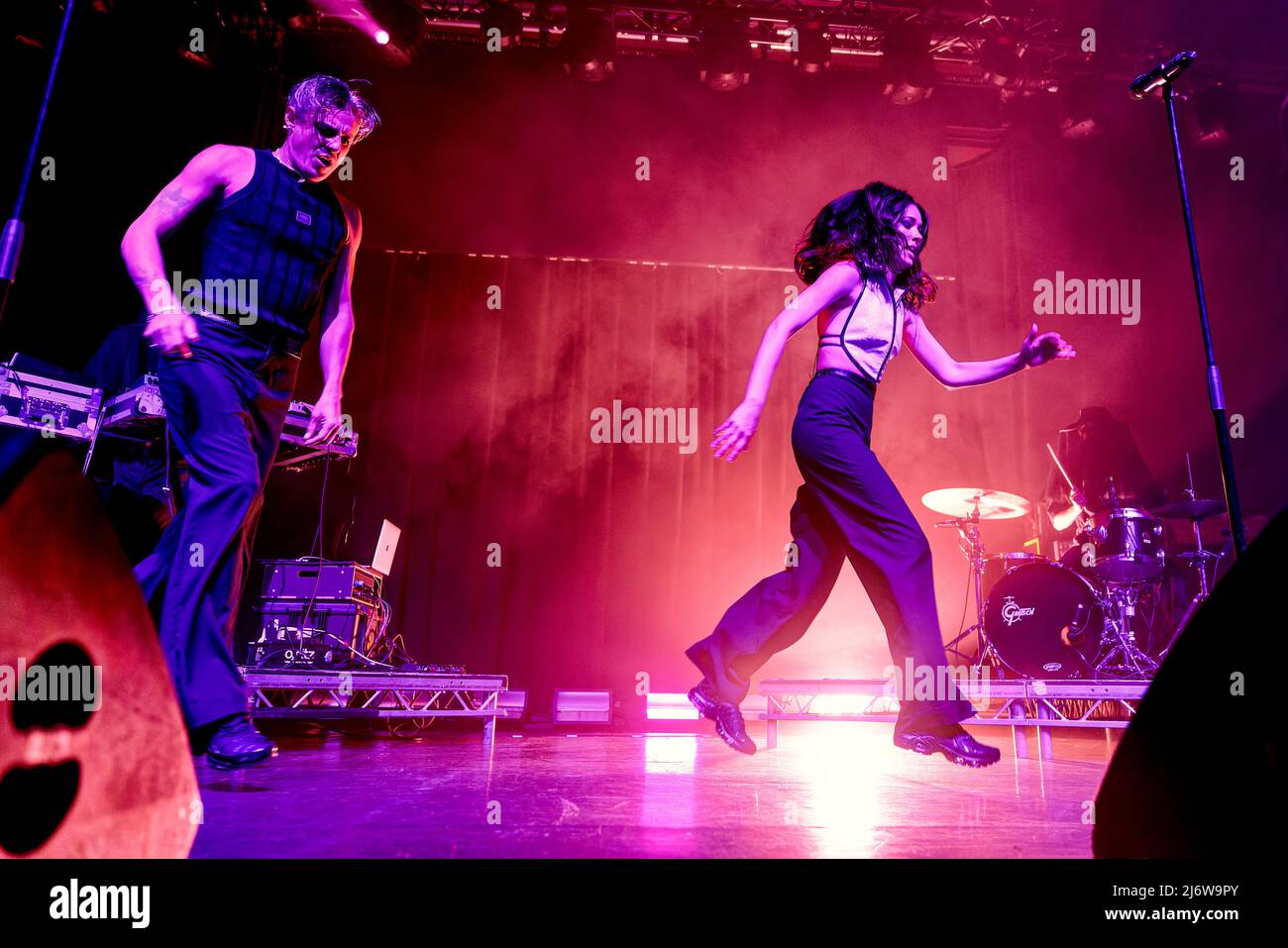 May 3, 2022: Sugar Bones and Janet Planet .Confidence Man live at o2 ...